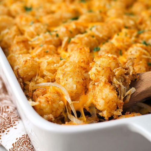 Cheesy Tater Tot Casserole Recipe (Easy & Crowd-Pleasing) | Savoring Tales